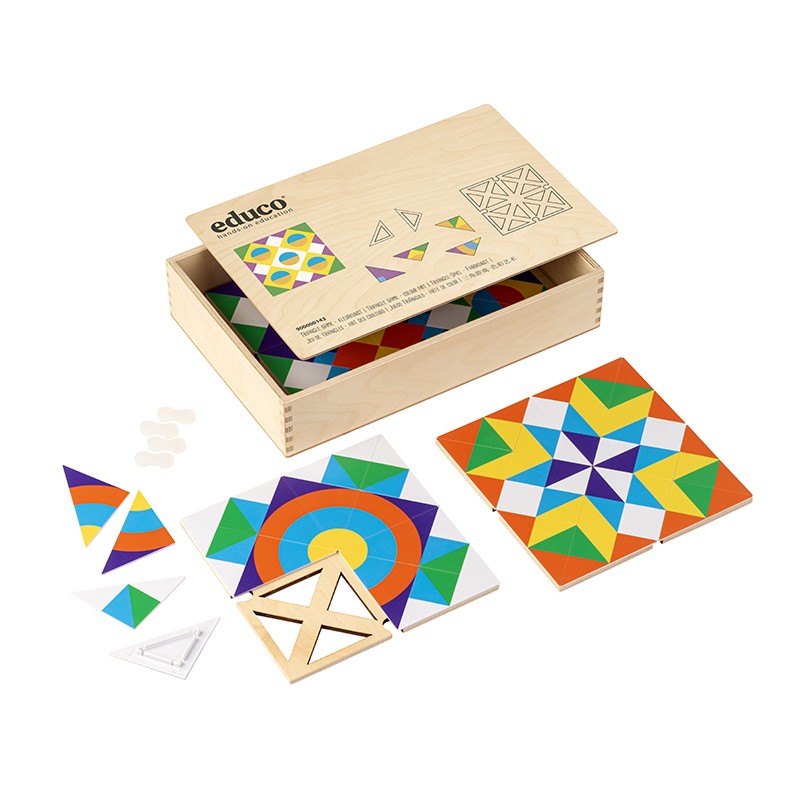 Triangle game – colour art